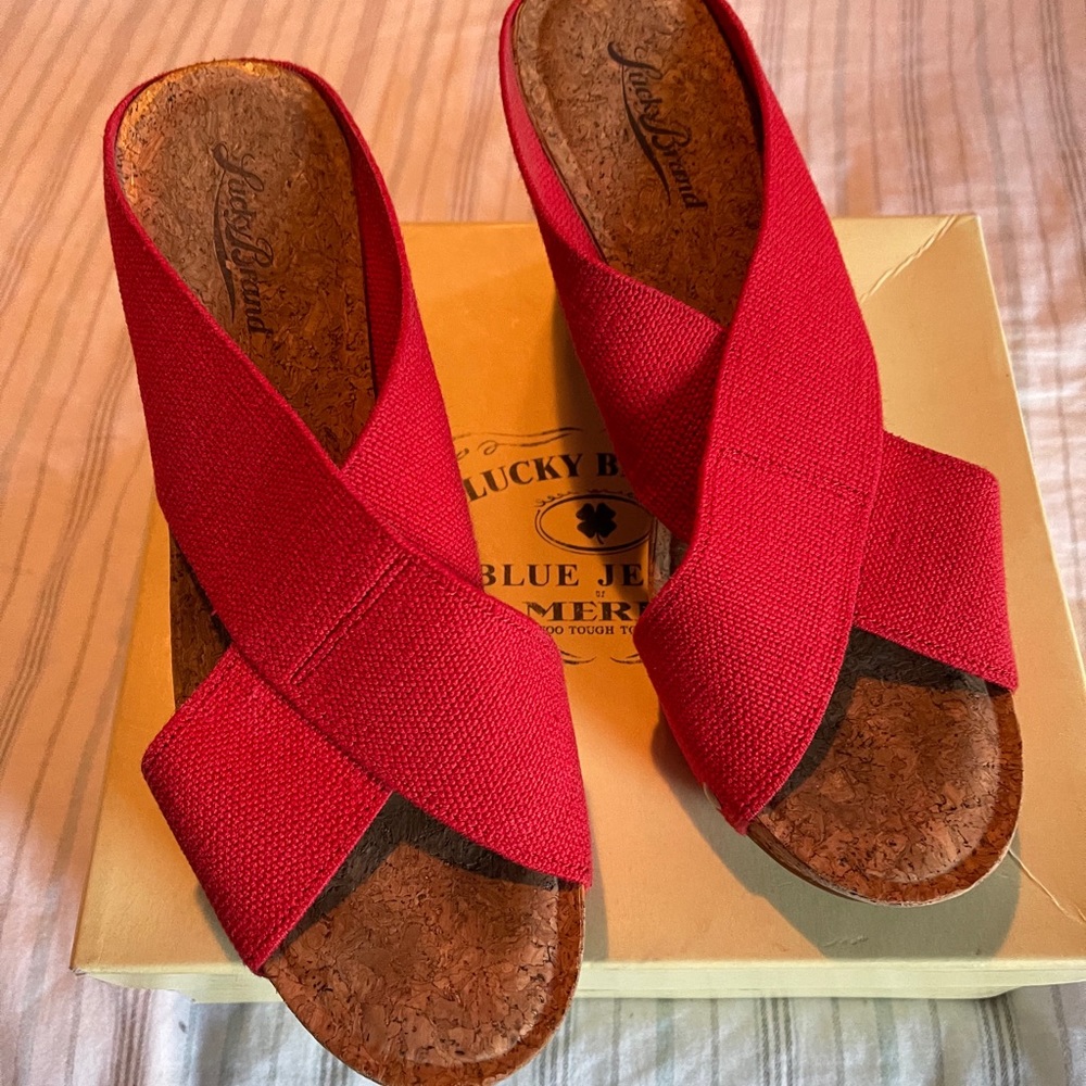 Lucky Brand Miller Wedge - Gem